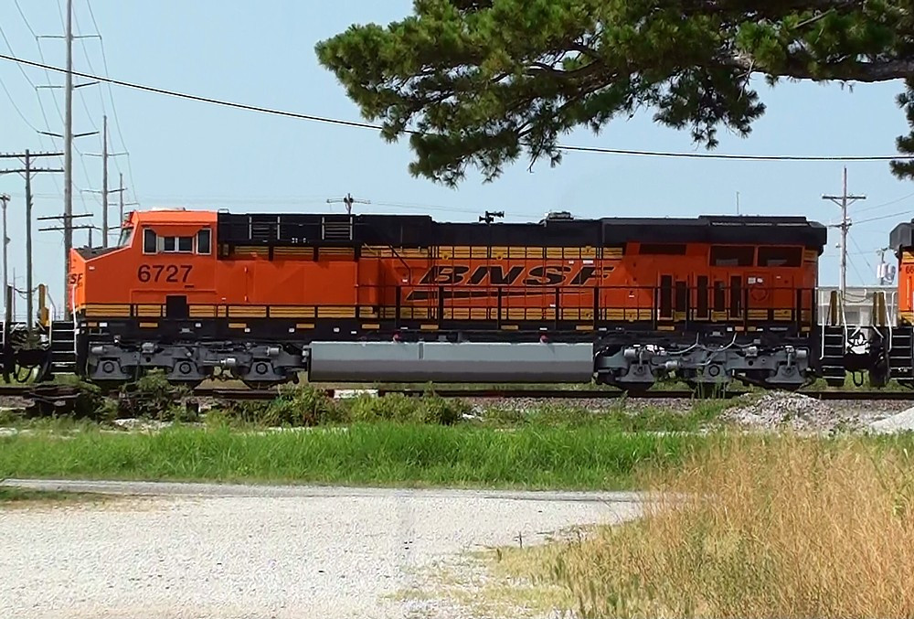 BNSF 6727